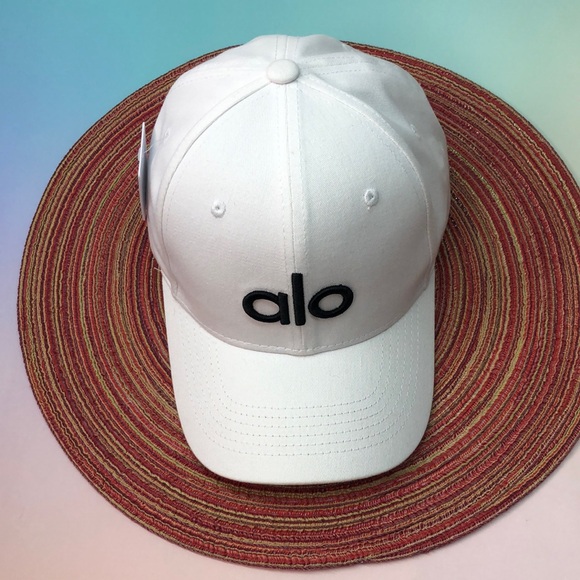 ALO Yoga | Accessories | Nwt Alo Yoga Limited Edition Dad Cap ...